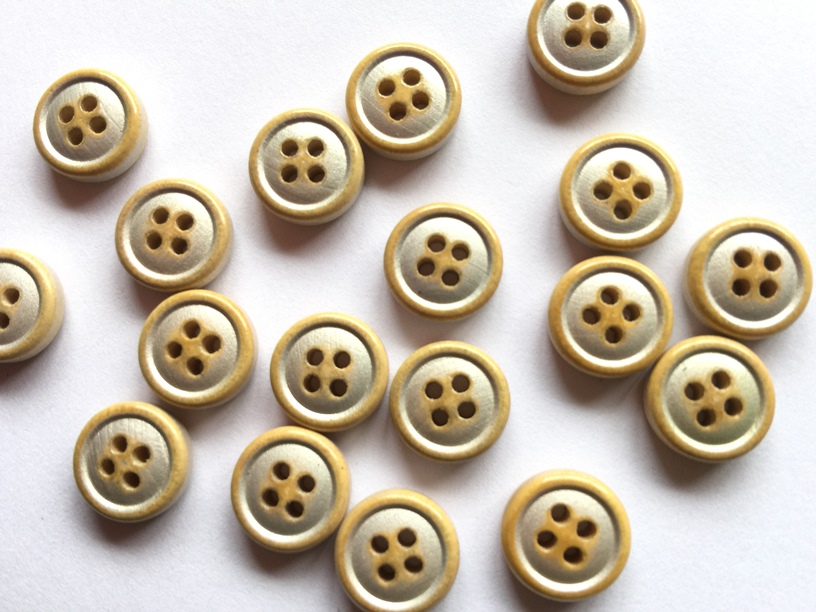 Wooden buttons | bamboo | wood | toggle | TextileGarden