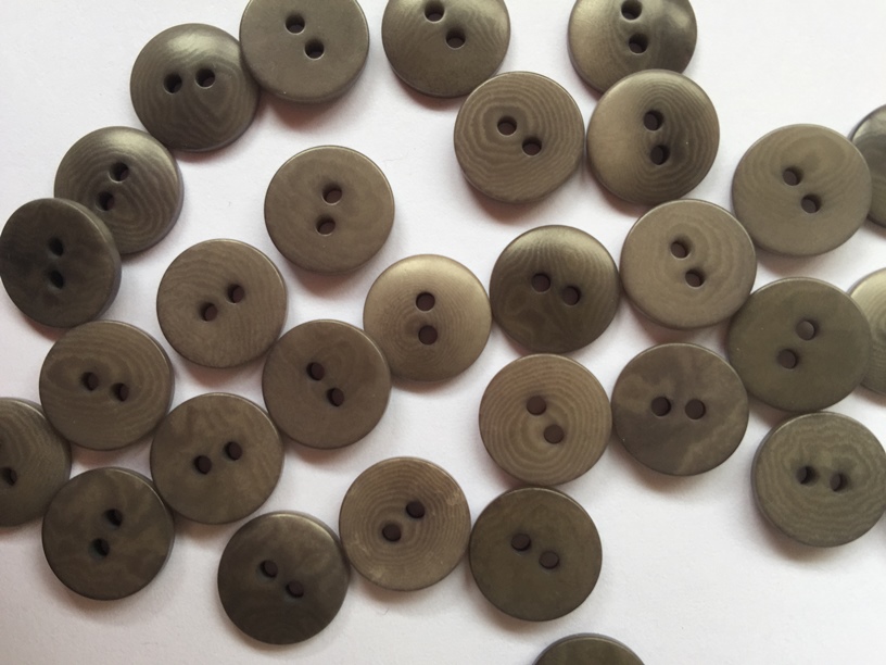 Corozo buttons | tagua | vegetable ivory | TextileGarden