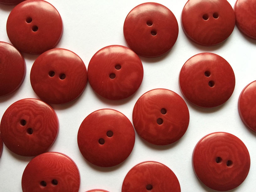 Corozo buttons | tagua | vegetable ivory | TextileGarden
