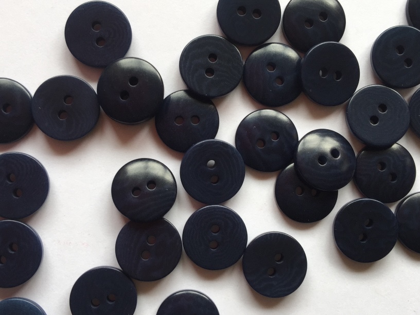 Corozo buttons | tagua | vegetable ivory | TextileGarden