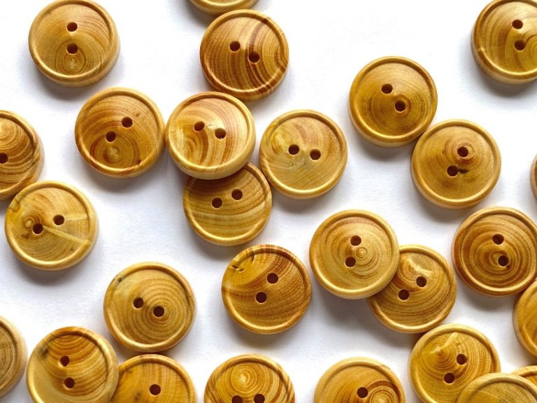 Wooden buttons | bamboo | wood | toggle | TextileGarden