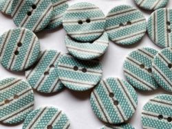 Shell buttons | buttons | TextileGarden