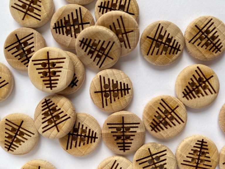 Wooden buttons | bamboo | wood | toggle | TextileGarden
