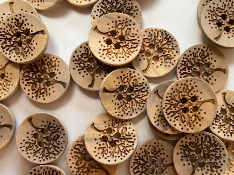 Wooden buttons | bamboo | wood | toggle | TextileGarden