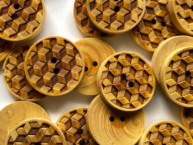 Wooden buttons | bamboo | wood | toggle | TextileGarden